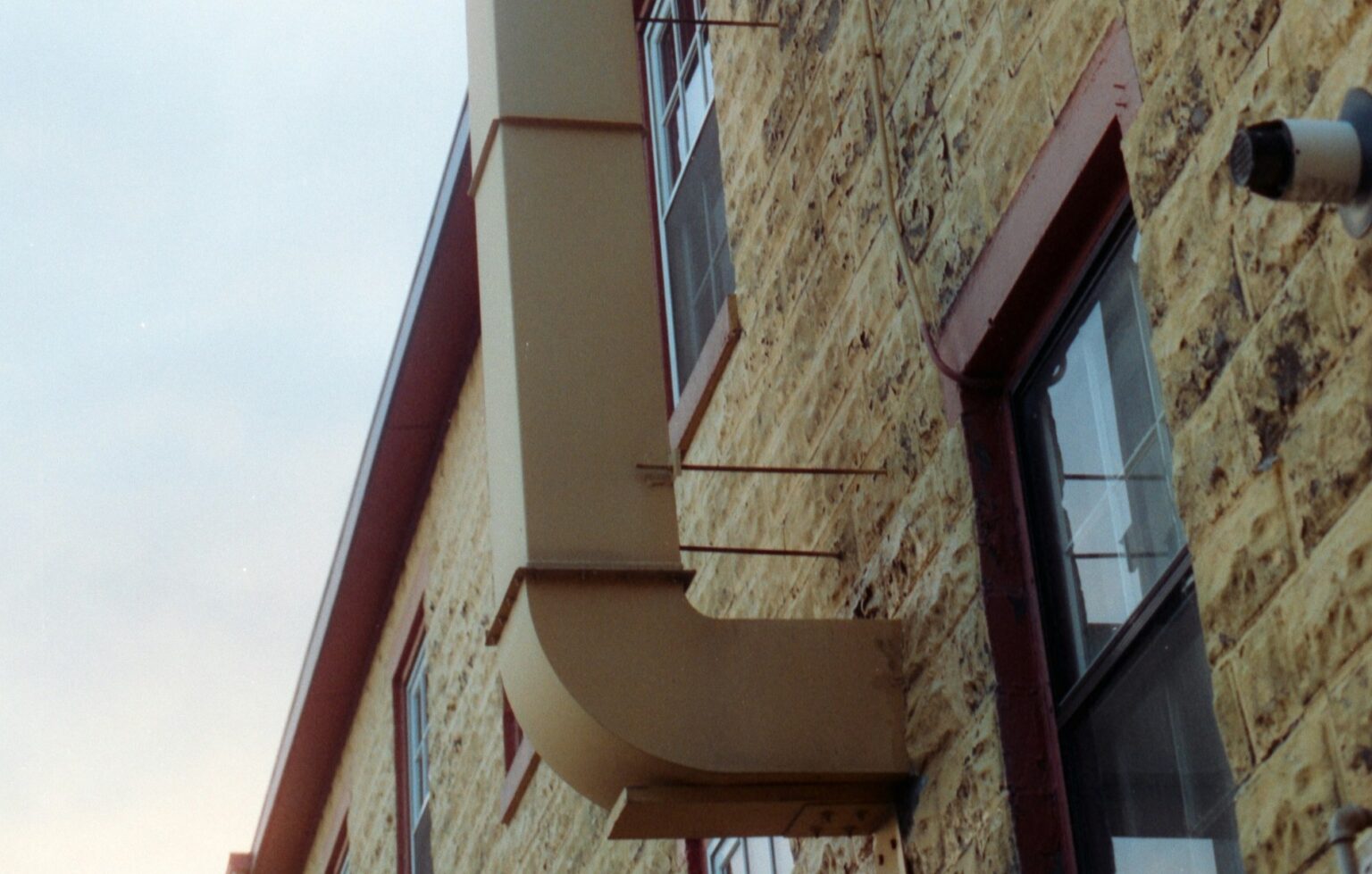 Sortie VMC en façade : Installation et réglementation